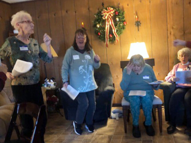 Covenant Cafe holds Christmas party | News, Sports, Jobs - The Express